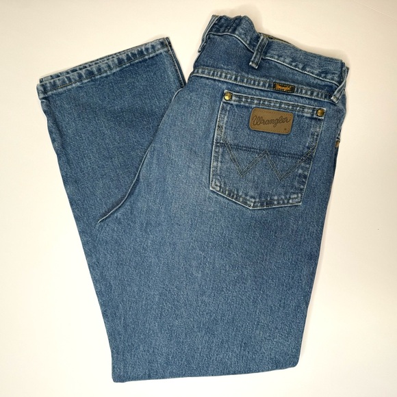Wrangler | Jeans | Wrangler George Strait Cowboy Cut Denim Jeans | Poshmark